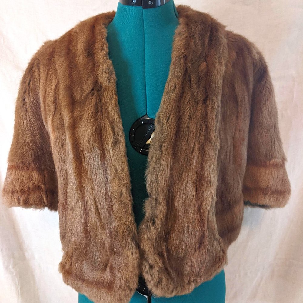 Vintage Fur Capelet - Gem